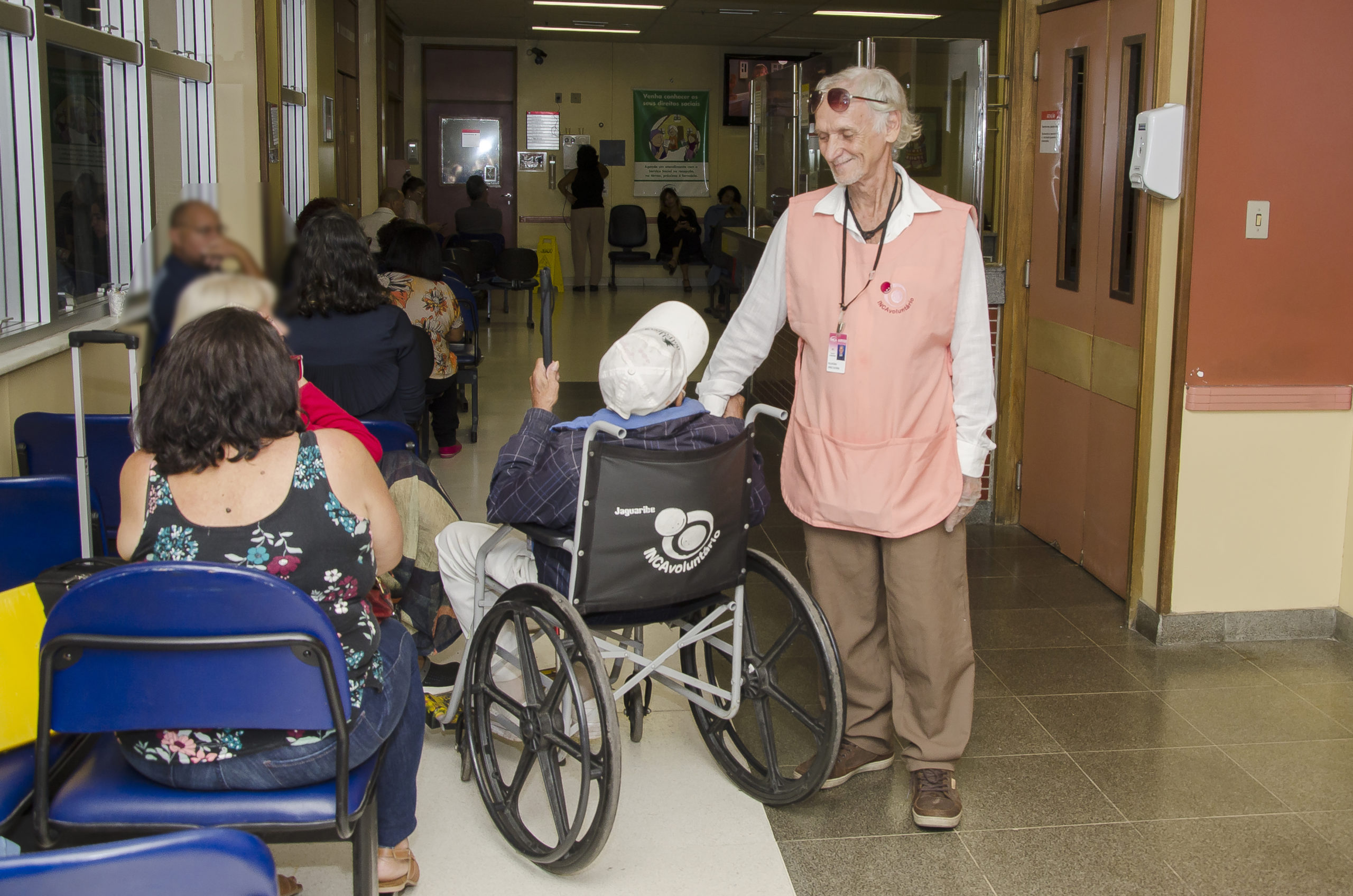 Apoio aos pacientes do INCA - INCAvoluntário INCAvoluntário